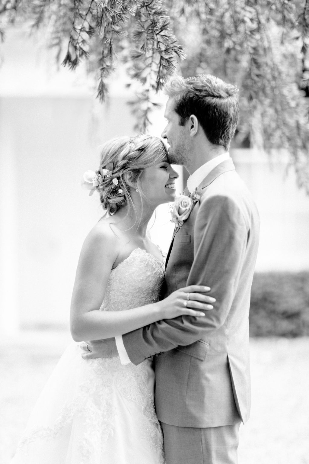 Sally Bean Couture – Beautiful Couture Wedding Dresses for Romantic ...